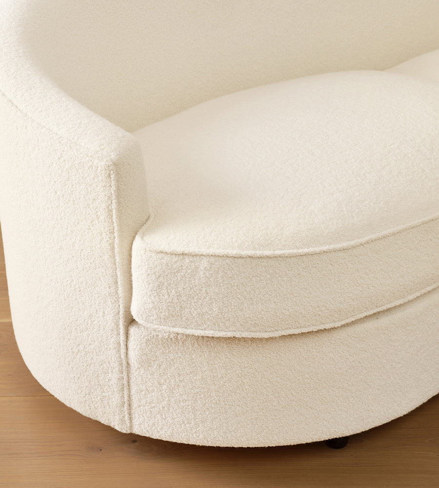 Hugo Sofa - Signature Collection – Kingcome